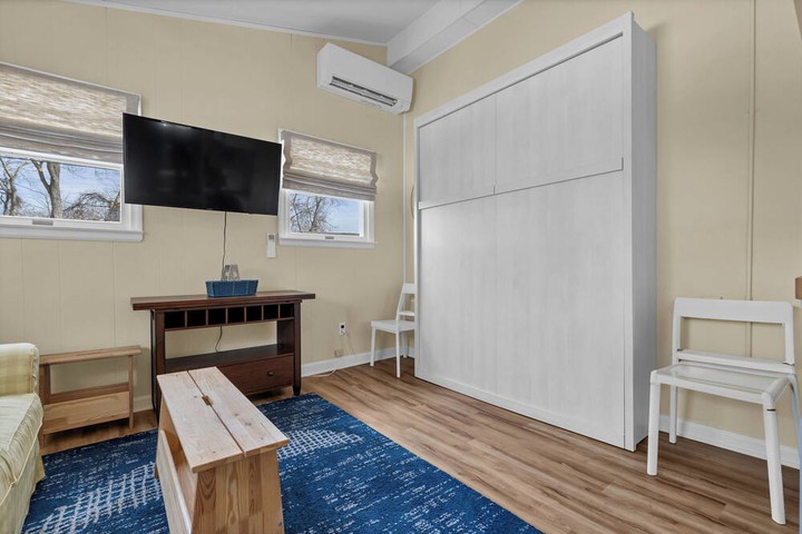 Charming 1-bedroom Apartment With Ac, 3 Minute Walk To Beach, And New Hot Tub - Essex, CT