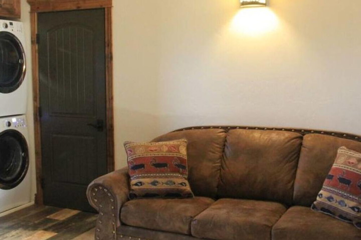 King Beds Townhomes On The Green - Afton, WY