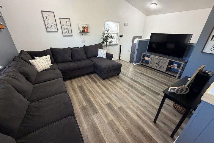 High Desert Haven - Explore And Unwind! Dog Friendly - Farmington, NM
