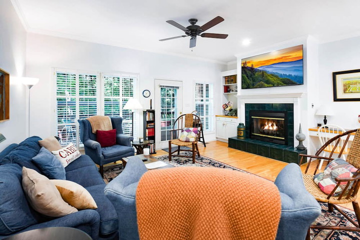 Sapphire Sky Cabin - Walk To Fairfield Lake/resort Amenities - Cashiers, NC