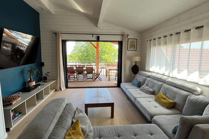 New Wooden Villa On The Lakefront - Lacanau