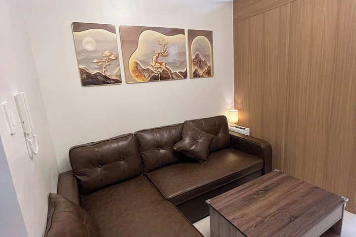 Chino Roces Makati - Paid Parking - Red Residences - Manila