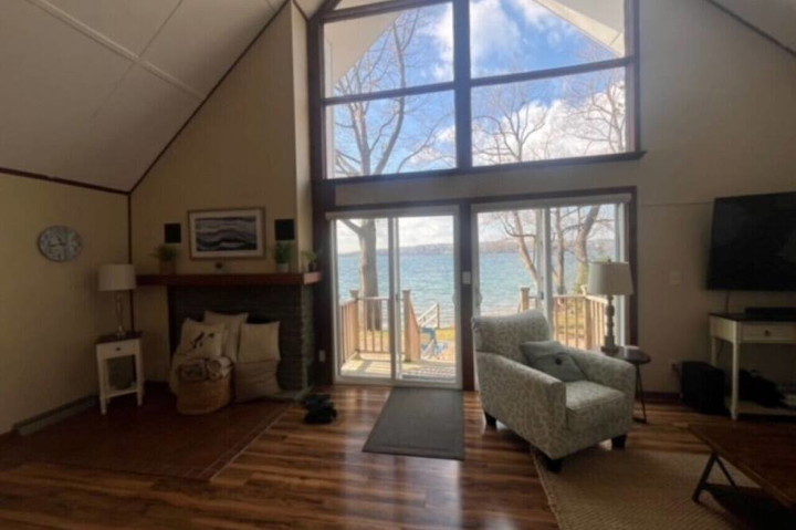 Level Lake Front/sunset Side - Cayuga Lake, NY