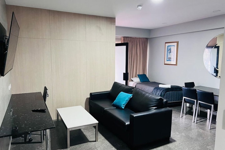 Two Bedroom Interconnect - Merewether