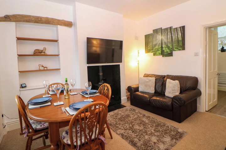 Natures Retreat, Pet Friendly, With Open Fire In Holloway - Bonsall