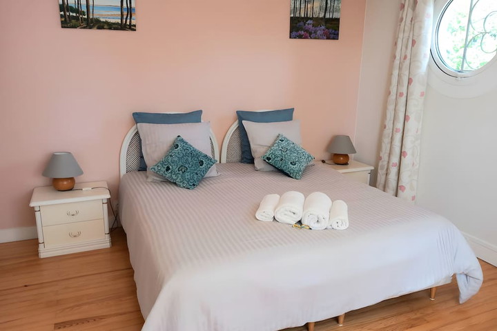 Guest Room 'Villa Do Sol- Les Pins' With Shared Garden, Wi-fi And Air Conditioning - Arcachon