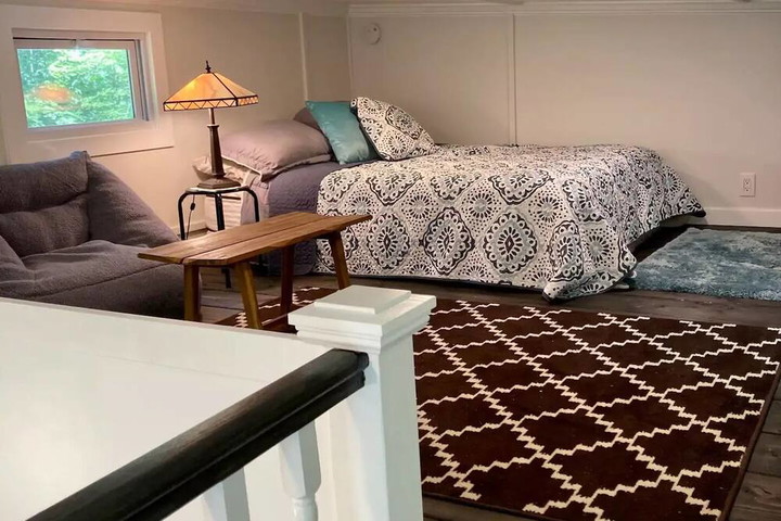 Esopus Creek Modern Tiny House Retreat In Woodstock &Kingston Catskill Area! - Woodstock, NY