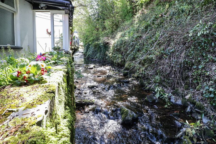 Small Piece, Pet Friendly, Character Holiday Cottage In Porlock - Minehead