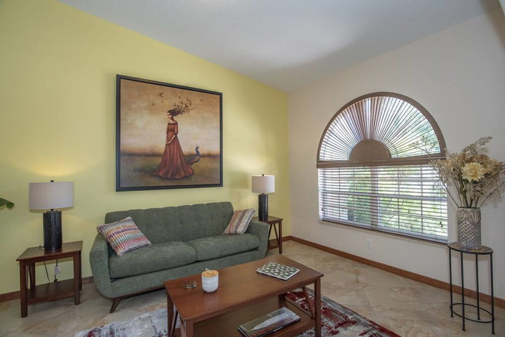 Stylish 4-bedroom Villa With Heated Pool - Inverness, FL