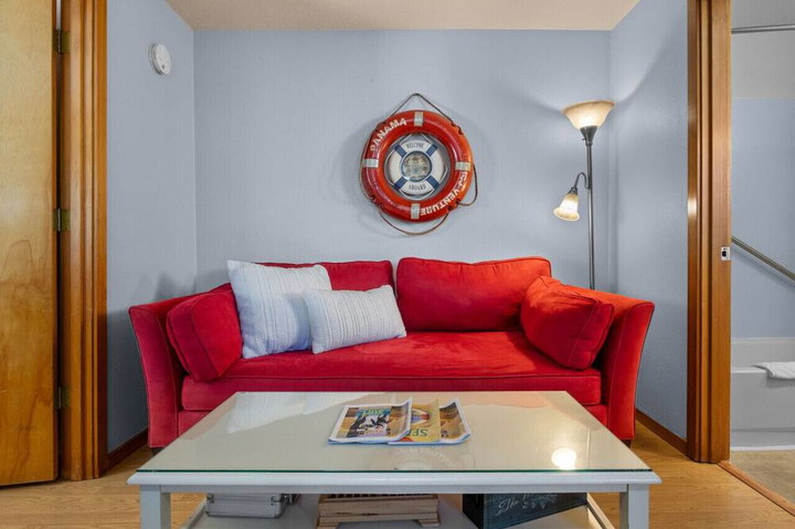 9 Captains Cove: Coastal Escape | Walk To Beach | Dog-friendly - Gearhart, OR