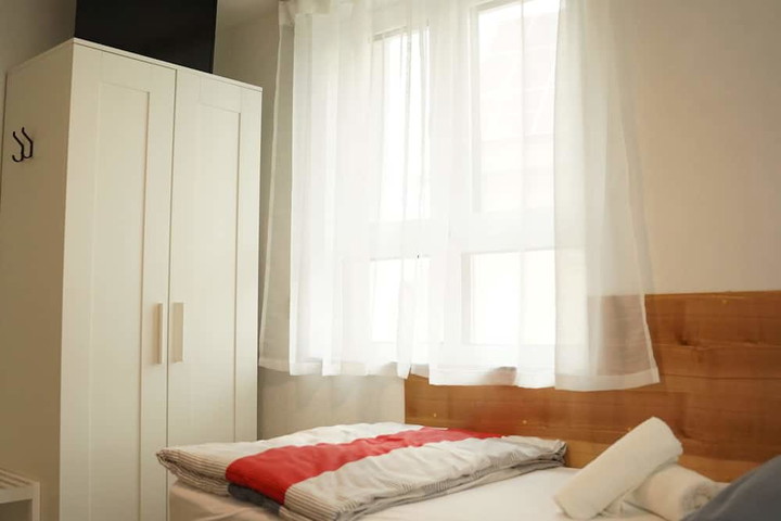 Appartement-standard-salle De Bain Privée-balcon - Reutlingen