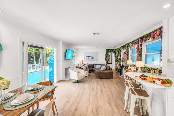 Heated Pool / Las Olas / Victoria Park / Near Beach / Escapism At Its Finest / Mermaid Key - Fort Lauderdale