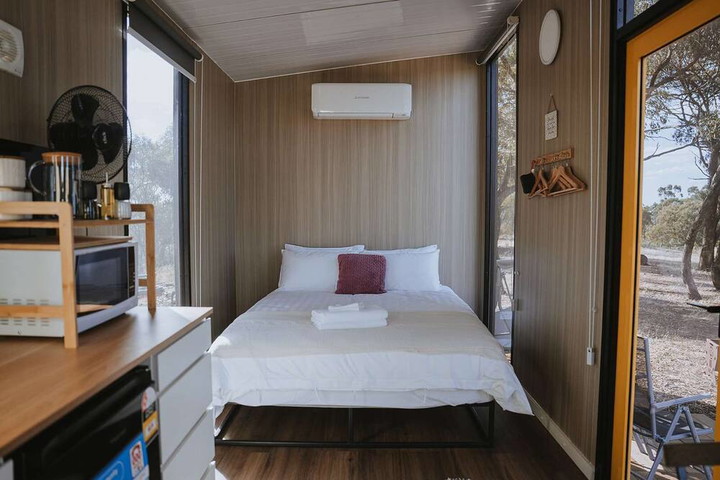 Tallarook Hilltop Tiny House 3 By Tiny Away - Seymour