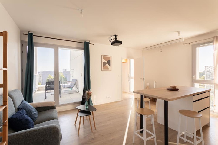Nouveau Regard - Charmant Appart Avec Balcon - Rennes