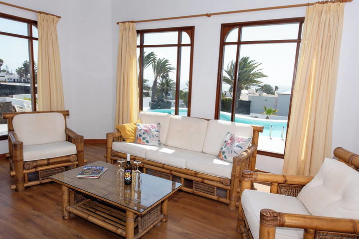 Villa Blanca, Appartement Fkk N°1 à Charco Del Palo Avec Piscine, Proche Mer - Costa Teguise