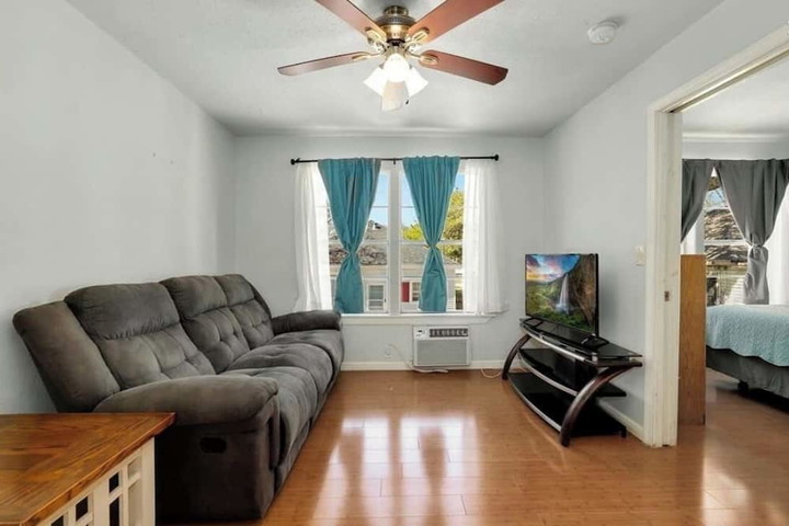 Comfy And Private "Oak Apartment" Close To Utmb, And Galveston Beaches Near I-45 - League City, TX