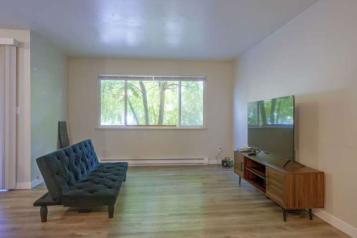 3 Mi To Olympia! Apt W/ Shared Laundry - Olympia, WA