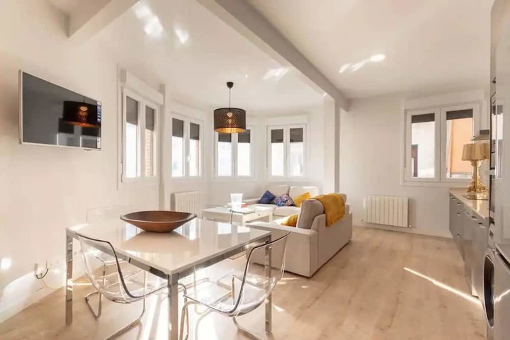 Apartamento Entero Para 4+1 En Bilbao La Vieja - Bilbao
