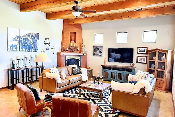 Truly Stunning~ Minutes To Abq!views/fireplace/fire-pit/ Outdoor Mecca-hot Tub! - Rio Rancho, NM