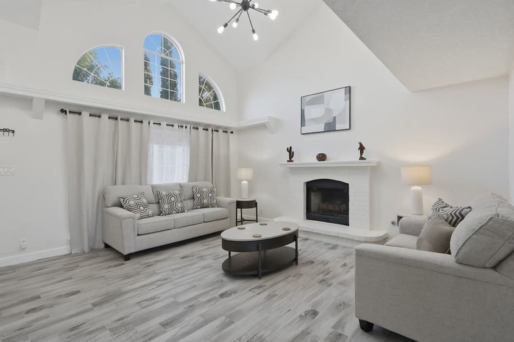 New! Savor Desert Sunsets With Fireplace In El Paso - Santa Teresa, NM