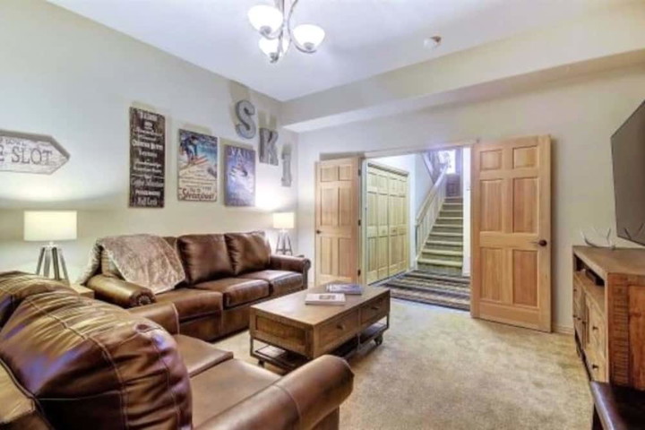 Tall Pines Superchair Townhome  Ski In/out  Private Hot Tub - Breckenridge, CO