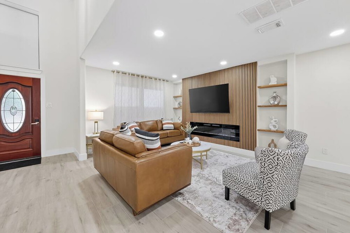 Casa Esmeralda -Heated Pool, Luxury Bbq & Patio - Houston George Bush Airport (IAH)