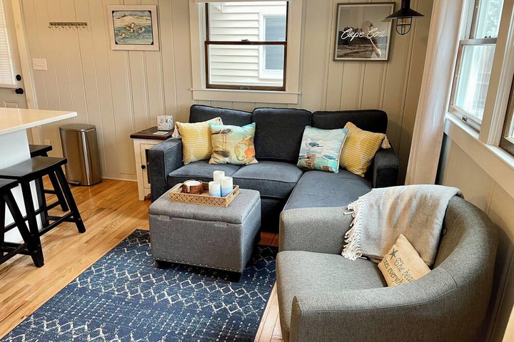 Quaint Tiny Cottage -"Salty Sandpiper Cottage" - 1/2 Mile2beach Dog Friendly - Yarmouth, ME