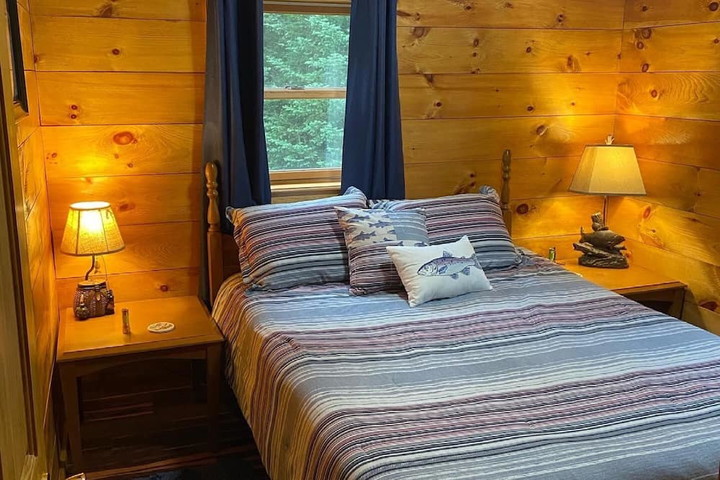Direct Atv 2-bdrm Cabin. Near Back Lake & Near Snowmobile Trailhead - Pittsburg, NH