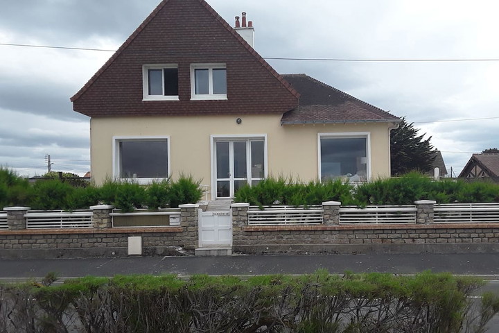Maison Les Pieds Dans L'eau Avec Vue Mer à 180 Degres - Lion-sur-Mer