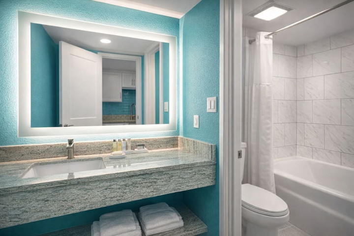 2 Stunning Units Close To Aquarium, Broadway, Live Music & Pier Walks - Myrtle Beach, SC