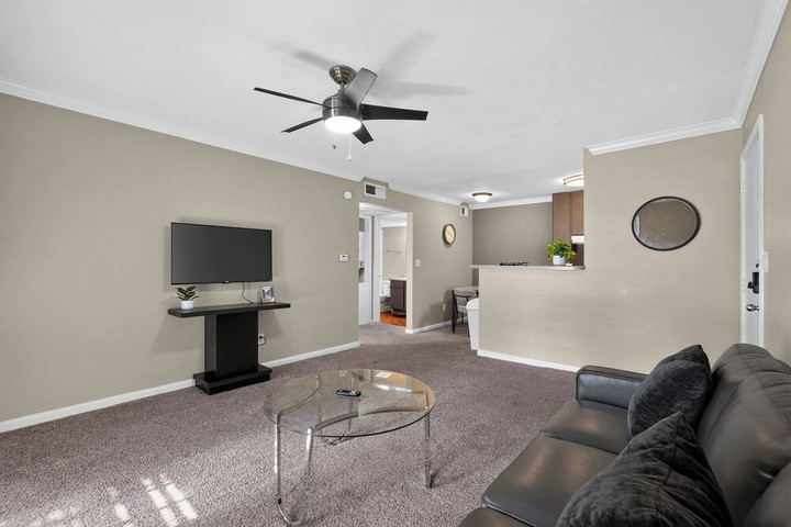 Kingsgate One Bedroom Stay - Beaumont, TX