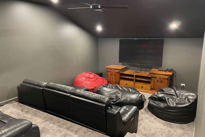 Stunning Country Property Within Easy Reach Of Melbourne - Melbourne