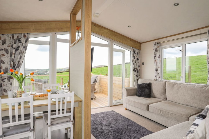 Cae'r Wylan, Pet Friendly, Country Holiday Cottage In Aberdaron - Aberdaron