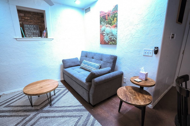 Tranquil Studio In Charming Williams Behind Wine Tasting Room Perfect Getaway - Williams, AZ