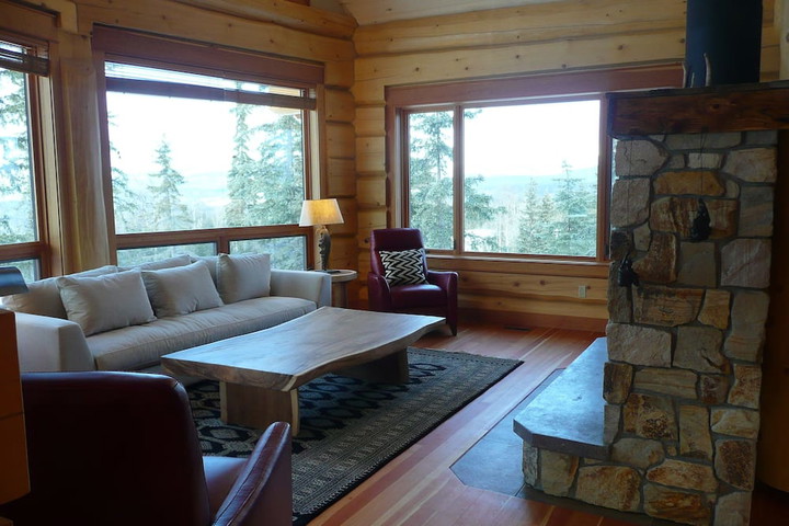 Jollymore | Blue Bird Nest - Smithers