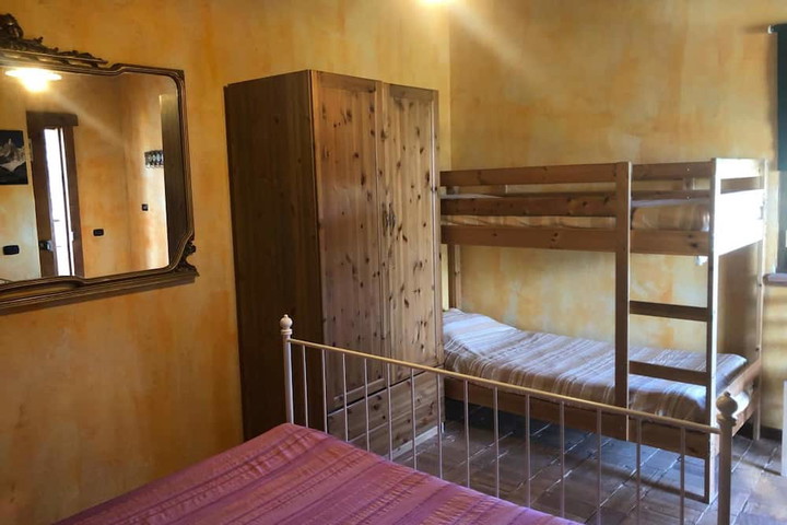 Room 'Camera Ocra' With Mountain View, Wi-fi And Air Conditioning - Frosinone