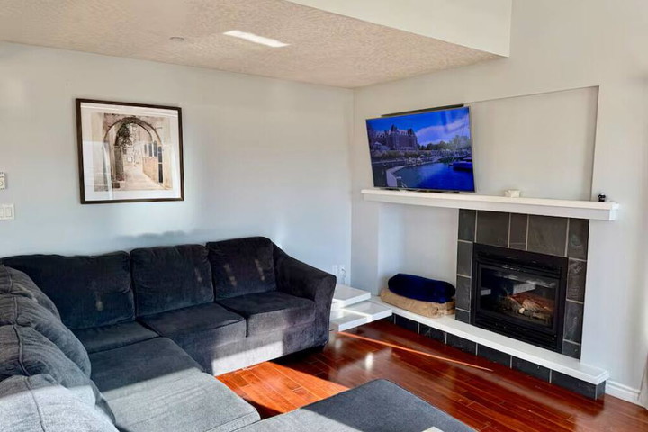 Breathtaking Views  4br  Chef Kitchen  Sleeps 9 - Langford