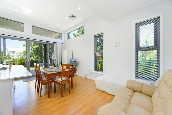 Large Family-friendly House|central Riverwood Stay - Cronulla