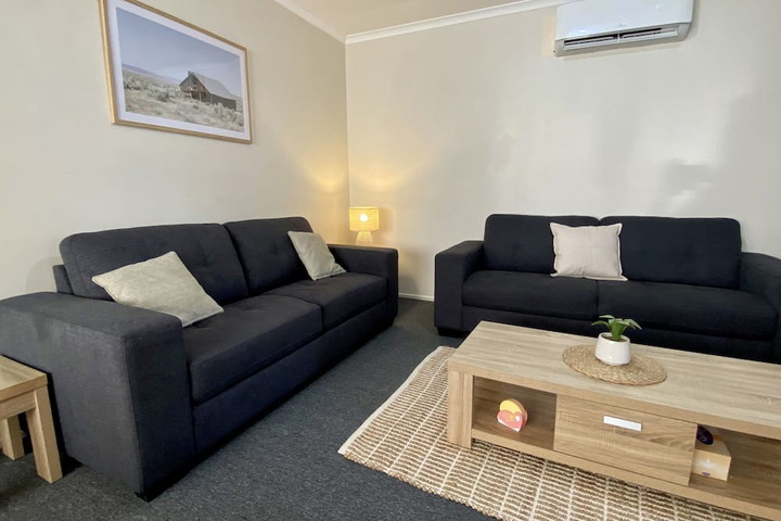 Caboolture, Central Location, Sleeps 6 - Caboolture