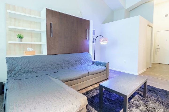 Cozy 1-bedroom Apartment In Serene Cincinnati With Ac And Gym Access - Covington, KY