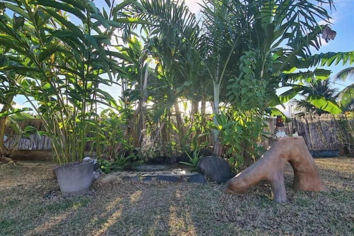 Papara - Taharuʻu Beach 2-bedroom House - Surfing & Family - Yard & Secure Garage - Tahiti