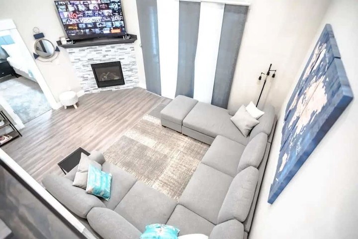 New Modern Townhouse, Only Short Walk To The Beach - Long Beach, WA