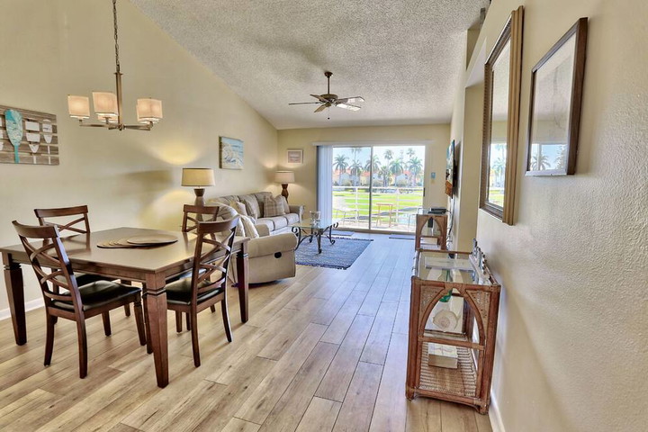 Vista Verde West 218 - Lake Views- Walk To Beach - St. Petersburg, FL