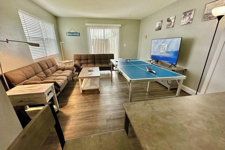 Eau Gallie Arts District Apt By Lagoon - Satellite Beach, FL