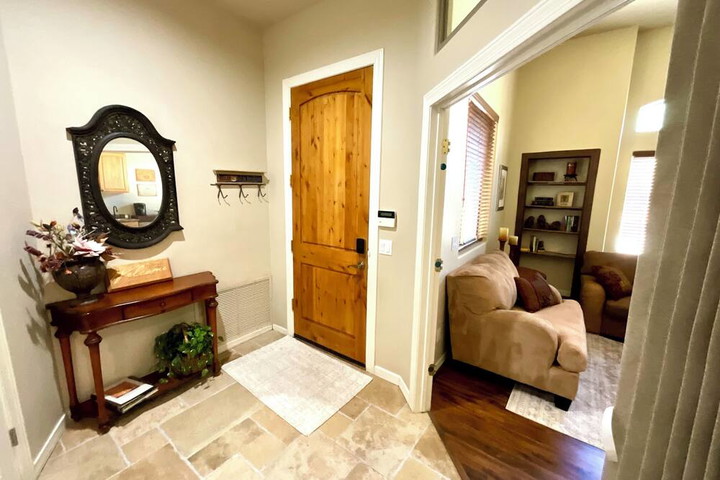 One-of-kind 1 Br + Qn Casita In Cave Creek. Golf, Mtns + Opt Indoor Court & More - Carefree, AZ
