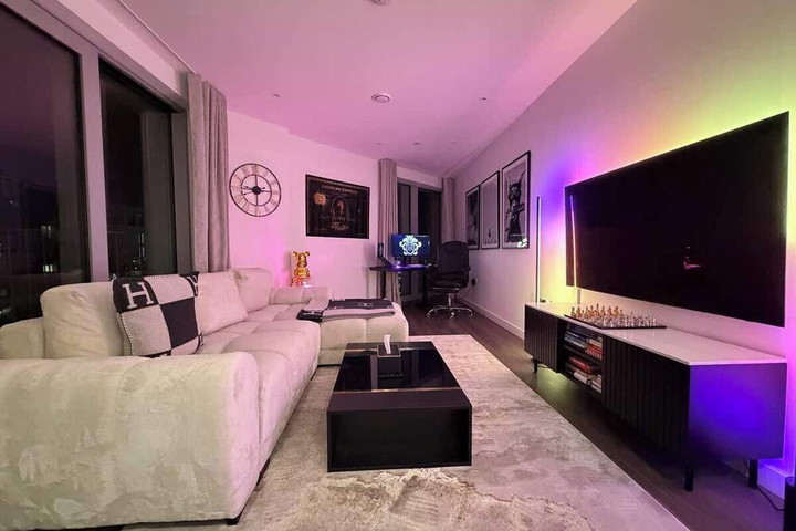 Battersea 1br Sky Suite With Rooftop Pool, Gym & Balcony - 倫敦