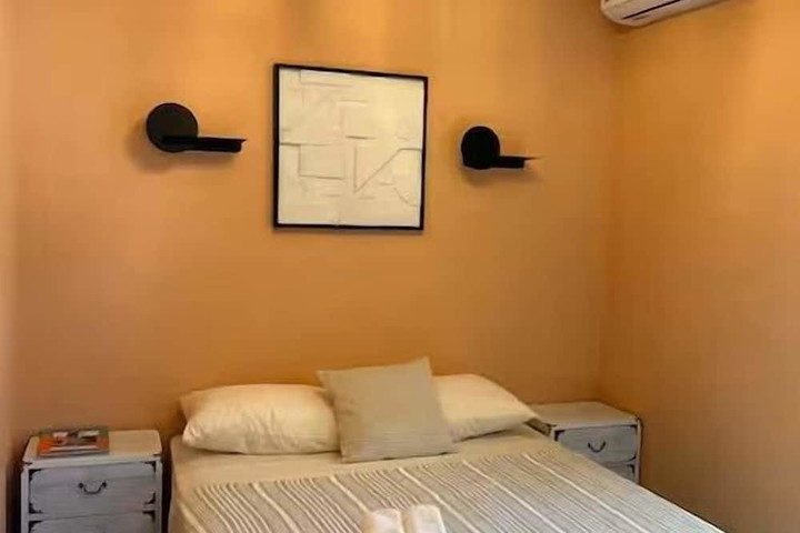 Cozy, Cool & Charming  1br Gem In Saint James - Bridgetown