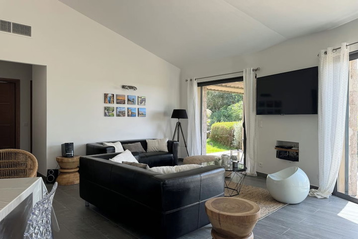 Stone Villa With Heated Pool Close To The Most Beautiful Beaches! - Figari