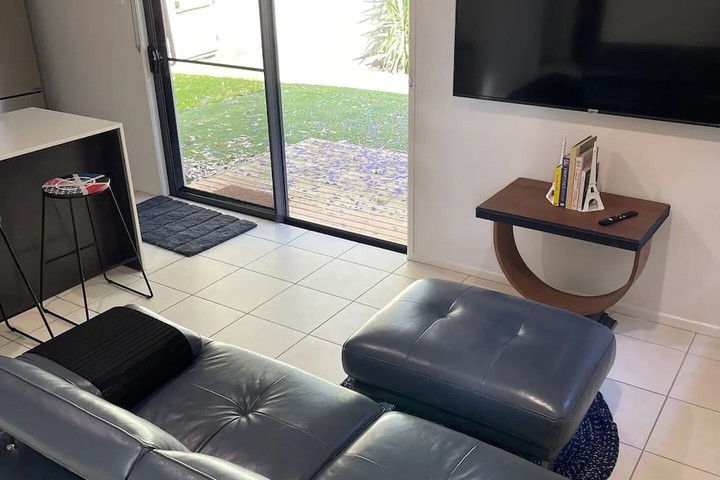 French Beach Bungalow (2br, Pet-friendly) - Byron Bay