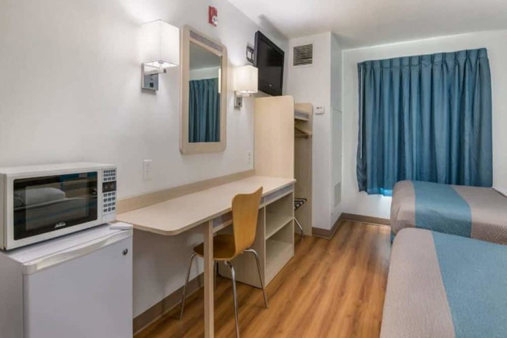 Cozy Queen Bed|free Parking|wifi - Roswell, NM